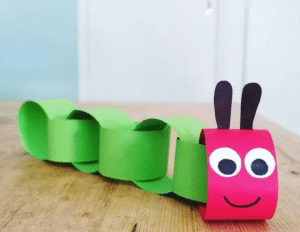 20+ Simple & Fun DIY Crafts For Kindergarteners - DIY Art and Crafts Ideas