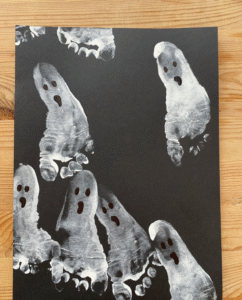 Adorable & Easy Baby Halloween Painting Ideas - DIY Art and Crafts Ideas