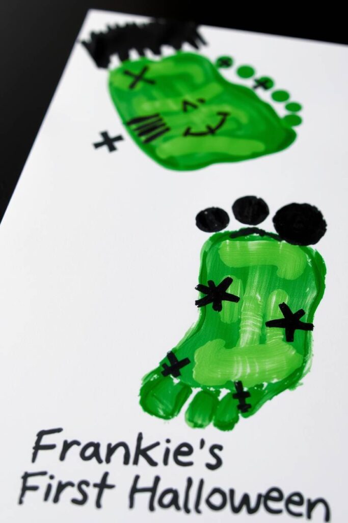 Adorable & Easy Baby Halloween Painting Ideas - DIY Art and Crafts Ideas