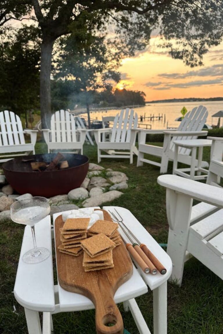 Cozy and Fun Bonfire Party Ideas - DIY Art and Crafts Ideas